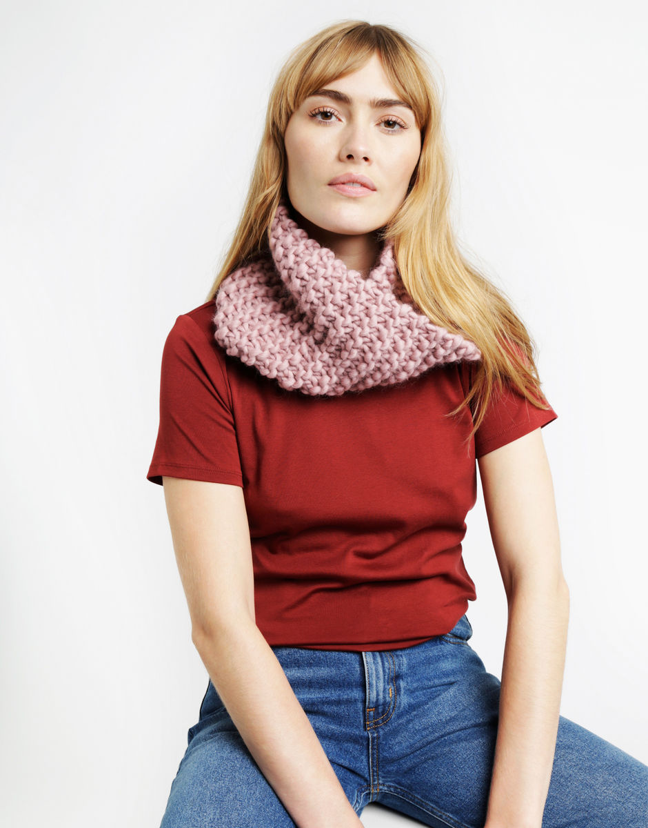 Snood Operator | Wool and the Gang