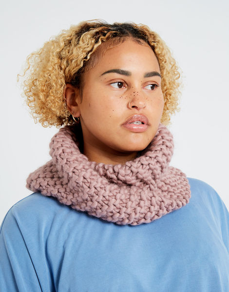 Snood Operator | Wool and the Gang