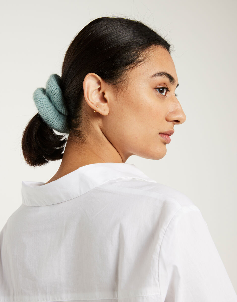 Feeling Good Scrunchie Pattern | Wool and the Gang