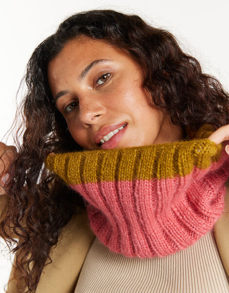 Sigrid Snood | Wool and the Gang