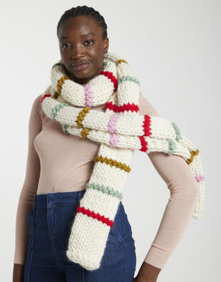 Nicest Thing Scarf Free Pattern | Wool and the Gang