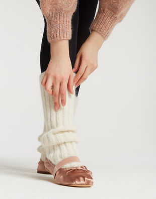 Wilkinson Leg Warmers Pattern | Wool and the Gang