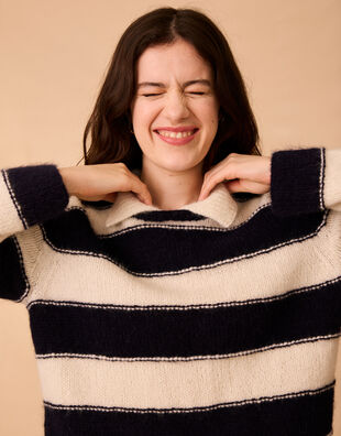 Ellis Sweater Pattern | Wool and the Gang